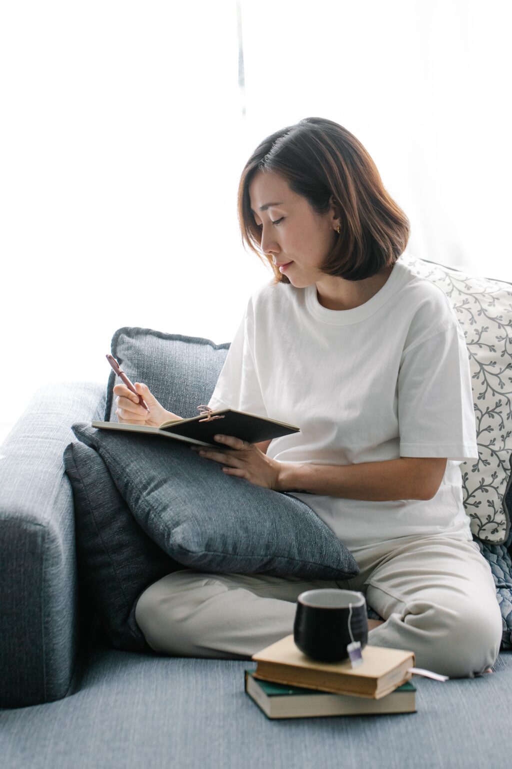 7 Day Journal Challenge Simple Effective Bellflower Lifestyle
